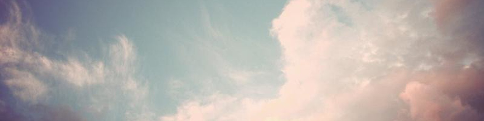 Rainbow starfall | Stars falling from the sky, and the rainbow colors ...